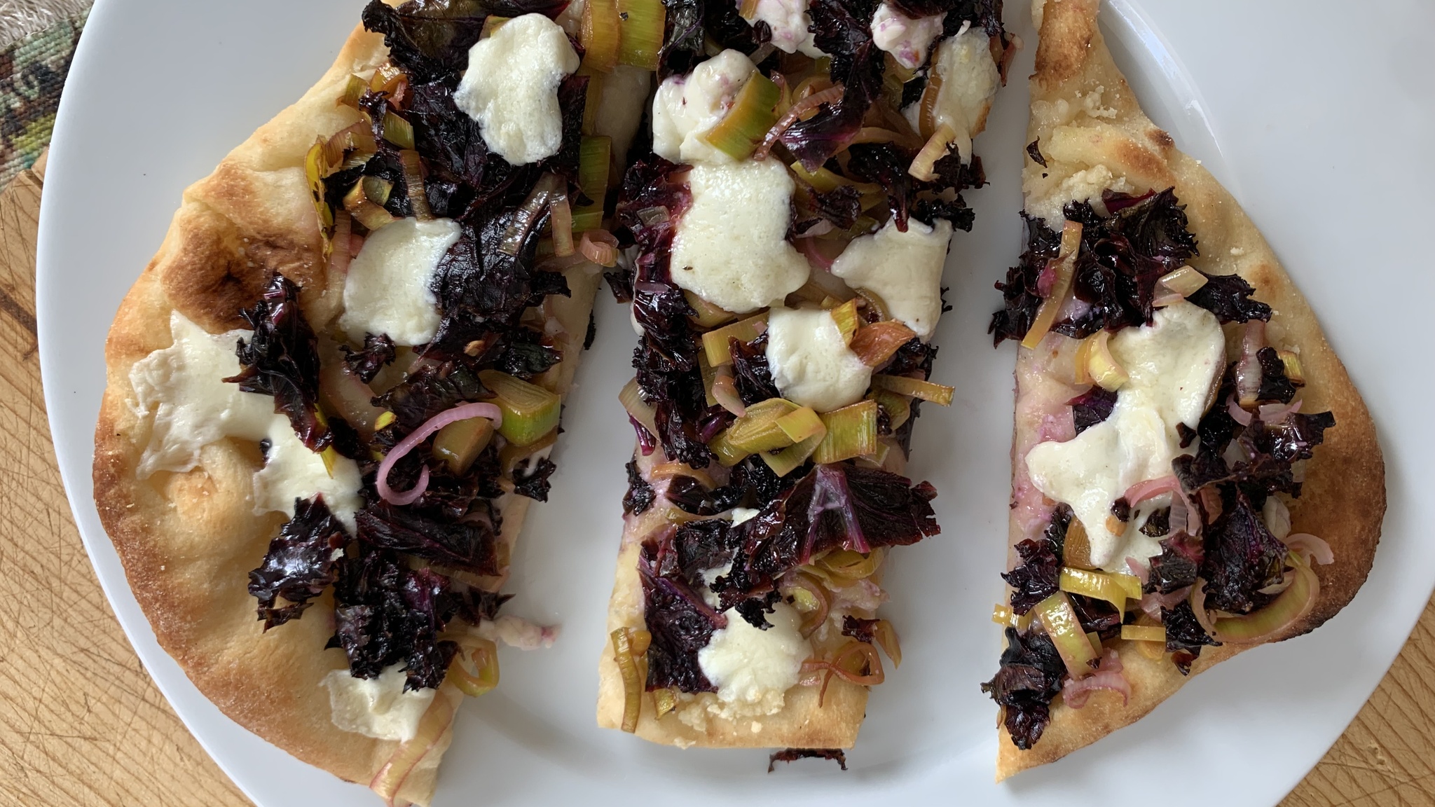 Savory Leek and Kale Flatbread Recipe - Fresco
